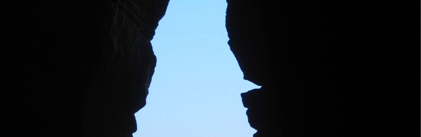 Kleftiko, Milos, Greece. Featuring many caves and rock formations, Kleftiko used to be a hide out for pirates and is accessible only by boat. 💙