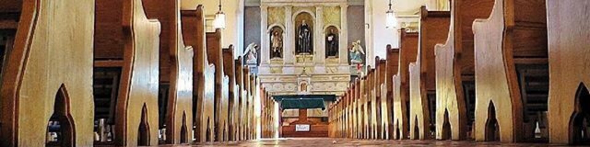 Beautiful and old church in Old Town Albuqerque, NM
