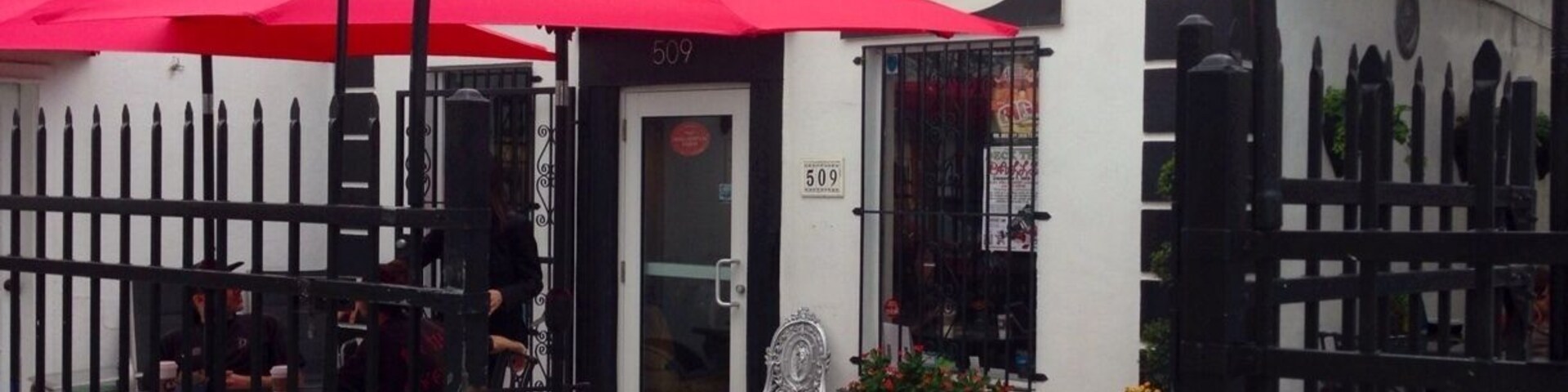 Harold's A Coffee Lounge is a great spot to observe the local arts crowd and some unusual/interesting and somewhat amusing characters. Very comfortable setting with very good coffee/espresso drinks and pastries. Near the intercostal and not far from the popular Clematis Street area. Harold's is located at 509 Northwood Rd West Palm Beach 33507.