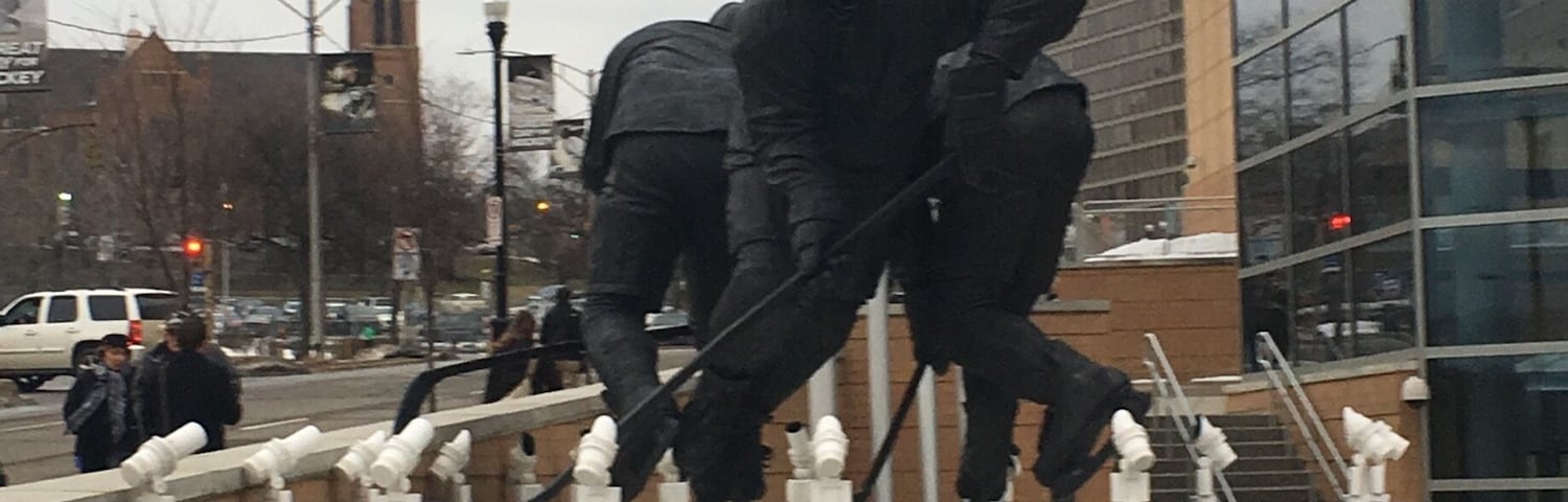 Mario Lemieux statue