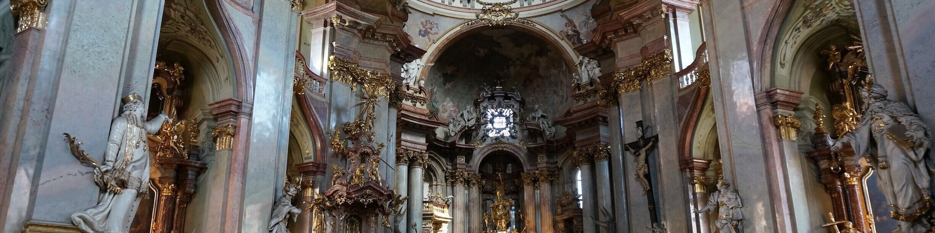 The inside St. Nicholas Church in the Lesser Town of Prague is simply jaw-dropping. This incredible church is filled with the most colorful and intricate sculptures and murals I have ever seen. Not a single surface has been left blank. Built between 1704 and 1755 it is said to be "the most impressive example of Prague Baroque". The inside is so big this was the most I could fit into a single shot! #StunningStructures
