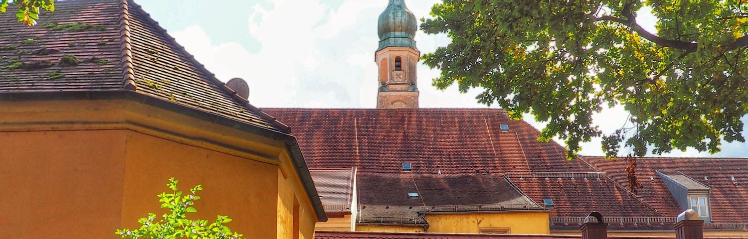 Forever loving our hometown! 🧡