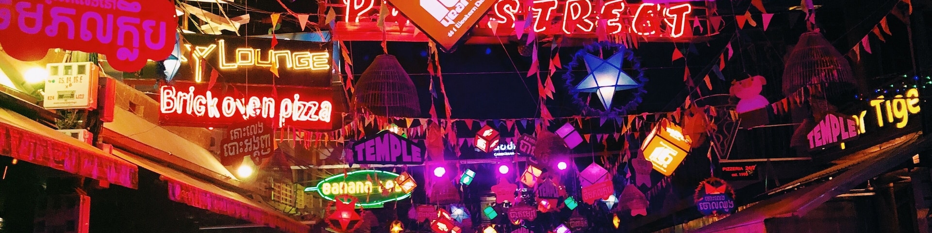 After a tiring temple-hopping day, party your heart out at Pub Street where everyone is welcome!
#LifeAtExpedia