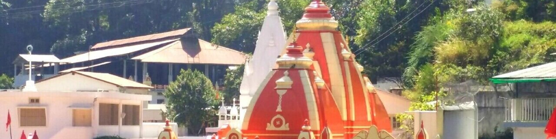 Kainchi Dham Temple Nainital....
#kainchidham #kainchitemple #nainital, #uttarakhand #temple #spiritualplace #hillstation #HanumanTemple #NeemKaroliBaba