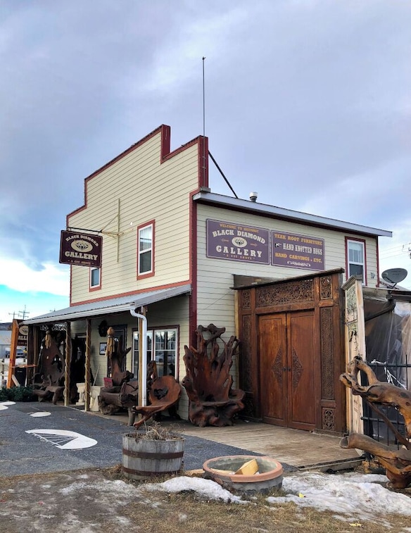 Woodworkers and carvers will love this treasure trove of unique furniture imported from Indonesia, Myanmar, the Philippines, Turkey, Morocco, and the Middle East. Although wood is the feature, there are also items such as carpets, stone, and sculptures. Definitely a unique place to stop and shop while in Black Diamond. Don't miss the wooden T-Rex hiding behind the fence in the backyard.