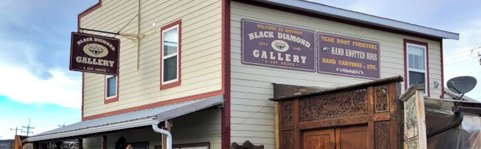 Woodworkers and carvers will love this treasure trove of unique furniture imported from Indonesia, Myanmar, the Philippines, Turkey, Morocco, and the Middle East. Although wood is the feature, there are also items such as carpets, stone, and sculptures. Definitely a unique place to stop and shop while in Black Diamond. Don't miss the wooden T-Rex hiding behind the fence in the backyard.