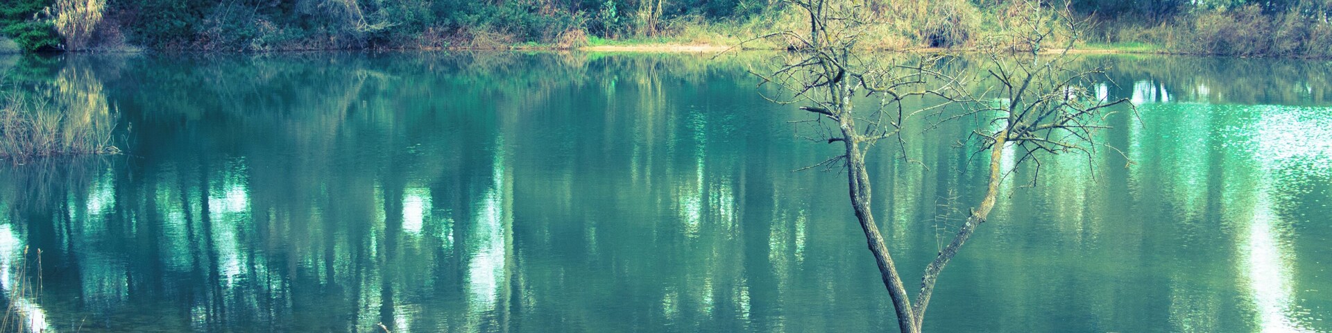 Lago di San Giuliano, Basilicata, Italy.