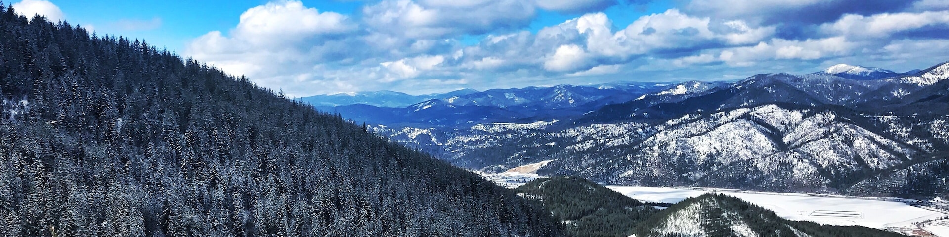 This photo shows how angle is everything, be flexible, and be BRAVE. I held my iPhone 7+ out of the Gondola to capture this image looking back, but was able to hide the proof of the gondola completely. #ontheroad