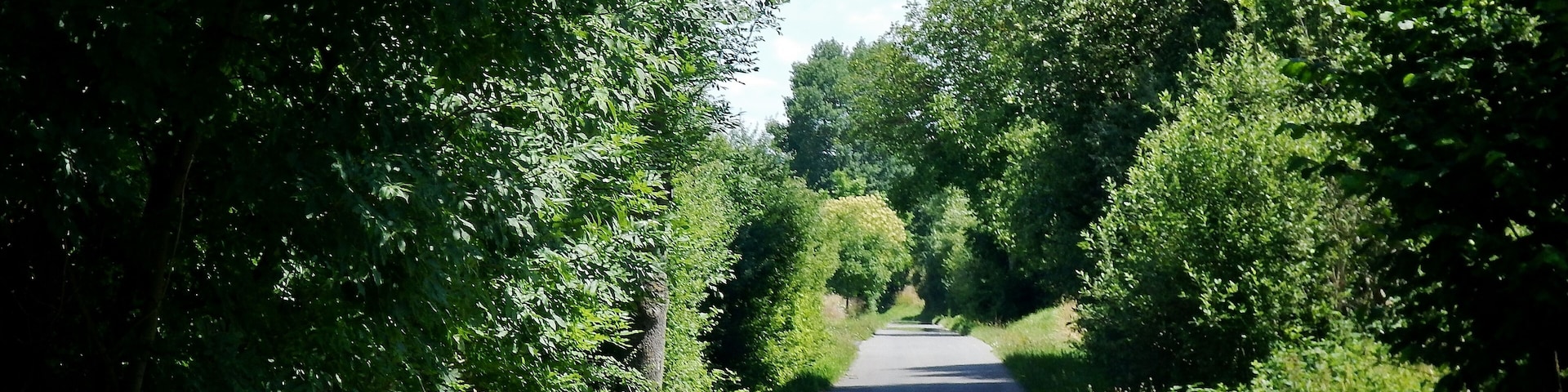 Bahntrassenradweg der Albtalbahn, auch Panoramabahn: Verband von 1900 bis 1968 Pforzheim mit Dietlingen, Ellmendingen, Ottenhausen und Ittersbach