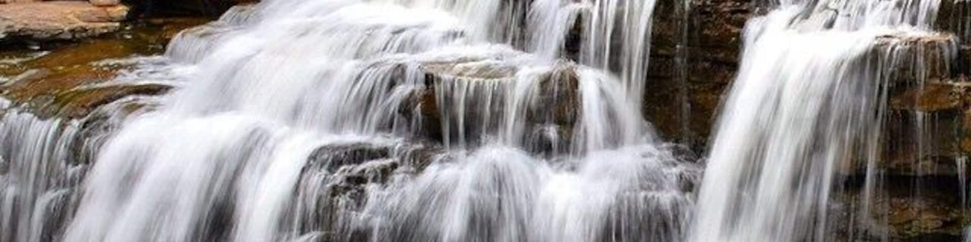 Beautiful falls in Almonte, Ontario, Canada. There is a walkway along the water, as well as a terrace where you can have a drink and some pub food. So summer! #weekendgetaway