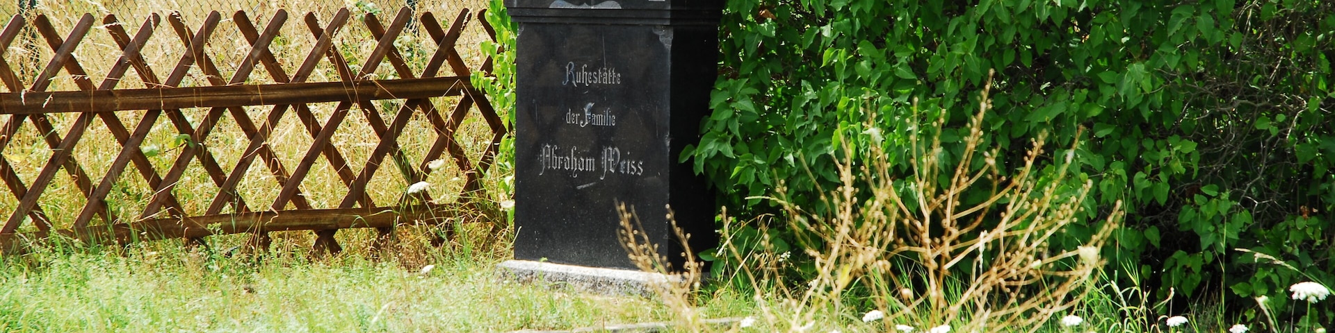 Jüdischer Friedhof in Bretzenheim, südlich des Ortes, Flur In der Johanneshohl; Grabsteine von 1863 bis 1932