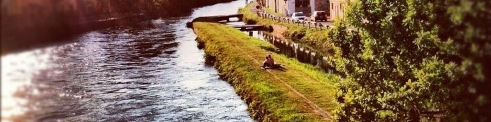 Road bike close to Naviglio Grande