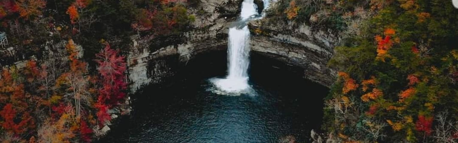 I found this photo online but just went there today. My phone pictures weren't making justice to the place.
Great outdoors. Outstanding place. The state park had great log cabins at decent price.