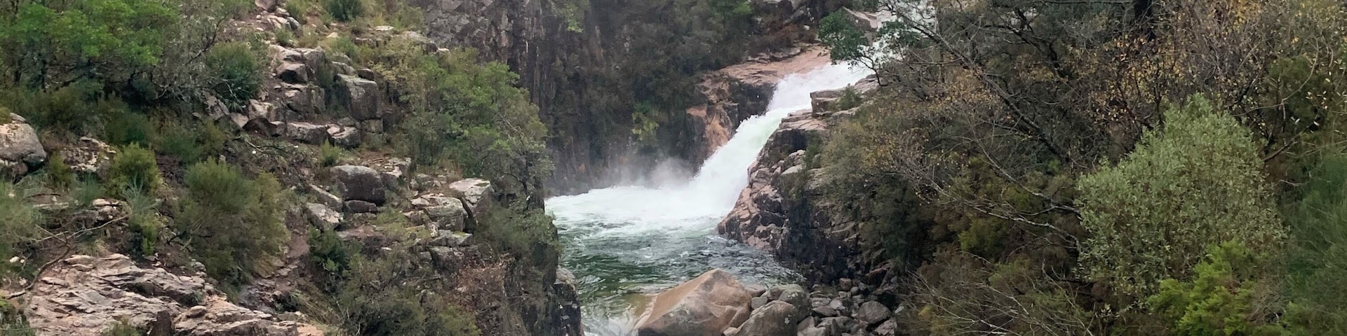 Beautiful beautiful Peneda de Gerês National Park. There are loads of waterfalls, river gorges and hiking trails along with traditional Portuguese villages. Every hiker and waterfall chaser should make a visit. We stayed in Campo de Gerês and spent a couple of days driving and hiking in the area. It’s been raining every day on this trip but it’s lovely nonetheless.
#waterfalls #nationalparks #penedageres #hiking #camping #greatoutdoors