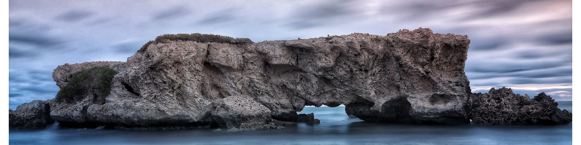 Same rock... I'll try another rock tomorrow... 😉