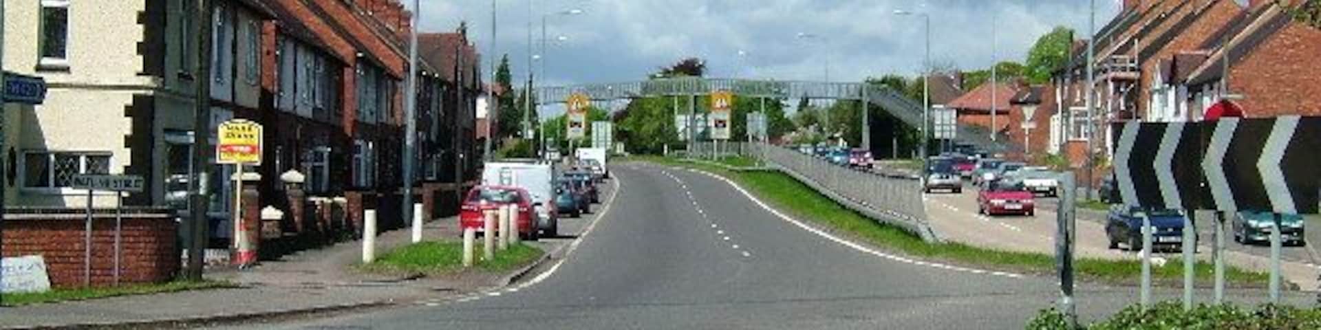 Dordon on the A5. This is the busy A5 looking towards Tamworth.