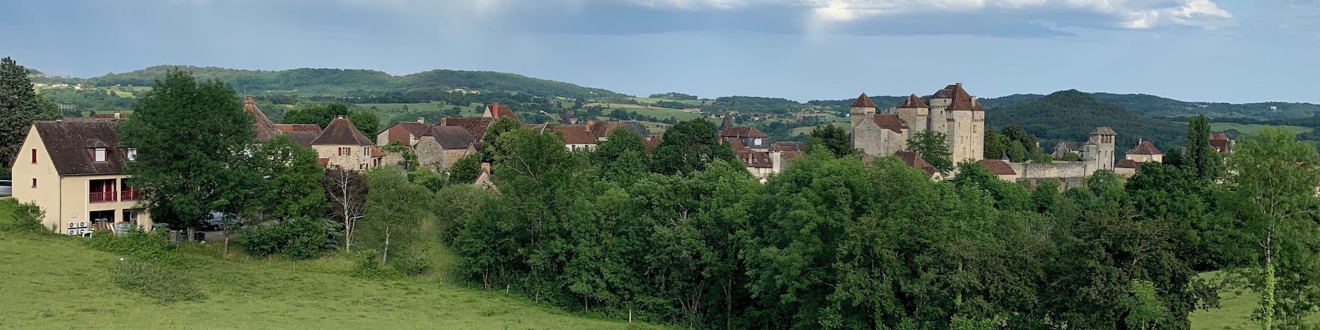Vue du village de Curemonte