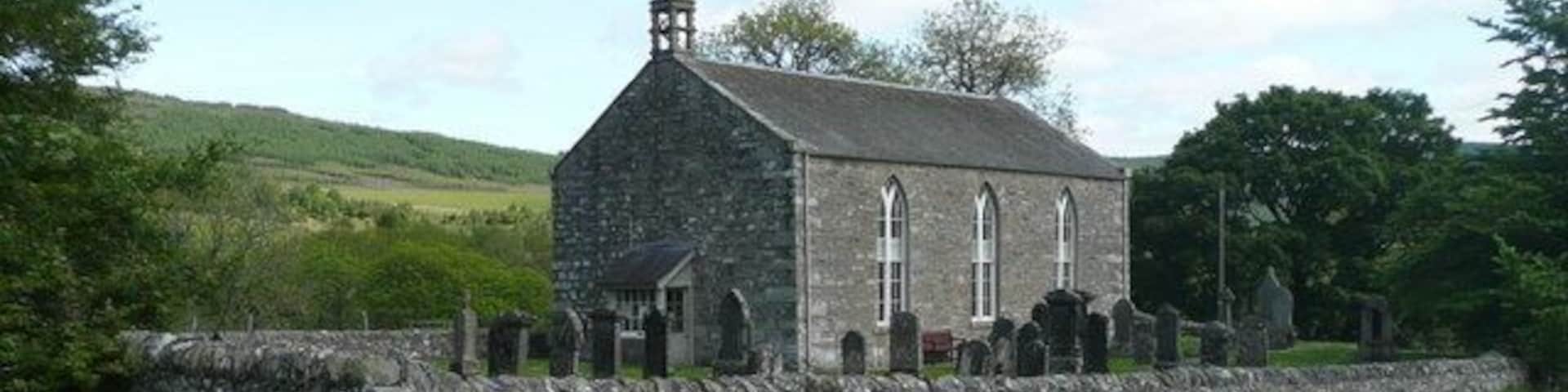 Struan Kirk Prettily positioned beside the Errochty Water and the River Garry. http://www.geocities.com/athollkirks/struan.htm