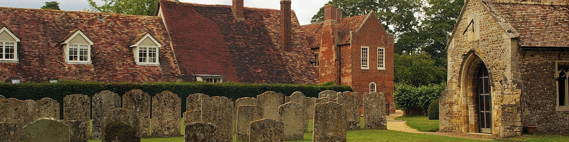 Churchyard, St Andrew, Great Staughton