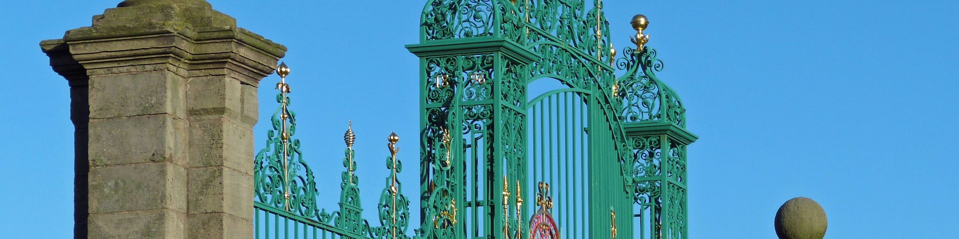 This is a photo of listed building number