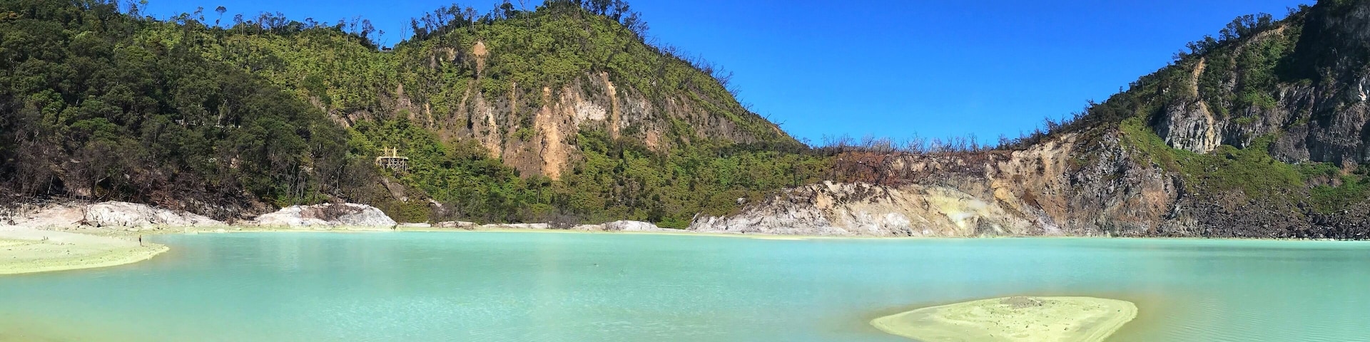 Kawah Putih, such a beautiful volcano crater at West Java #lifeatexpedia