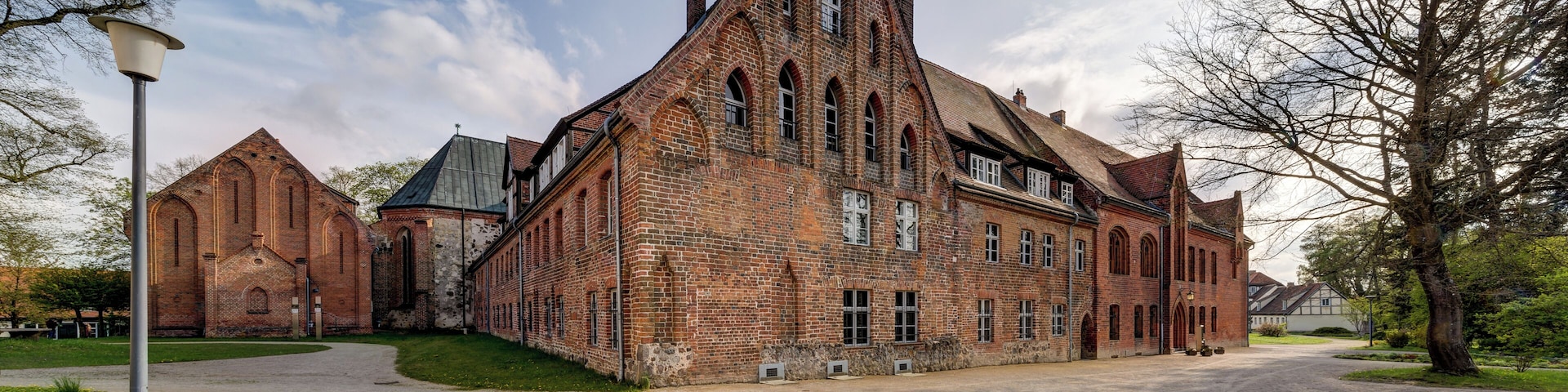 This is a picture of the Brandenburger Baudenkmal (cultural heritage monument) with the ID