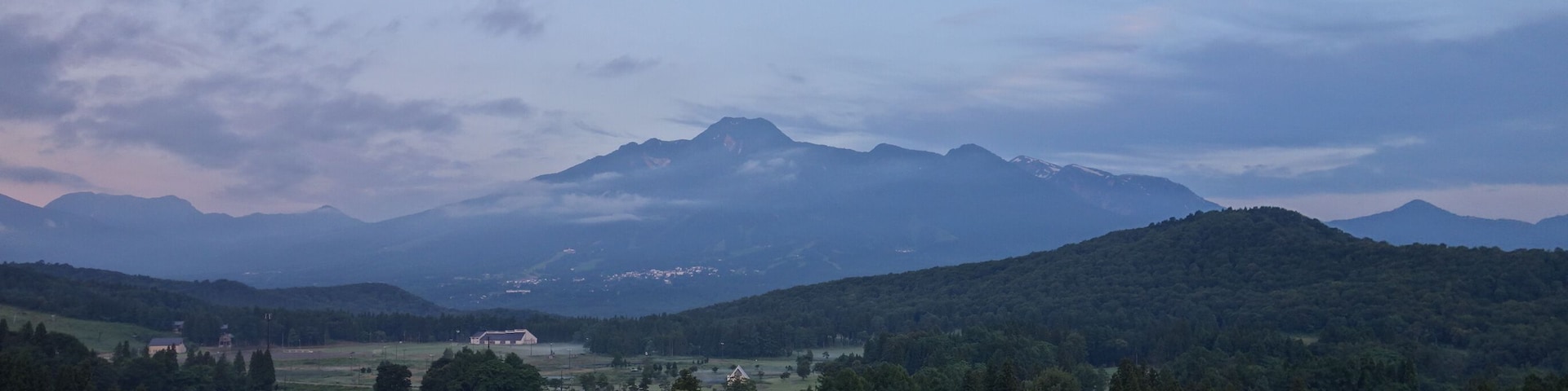 妙高パインバレーから妙高山 20130709