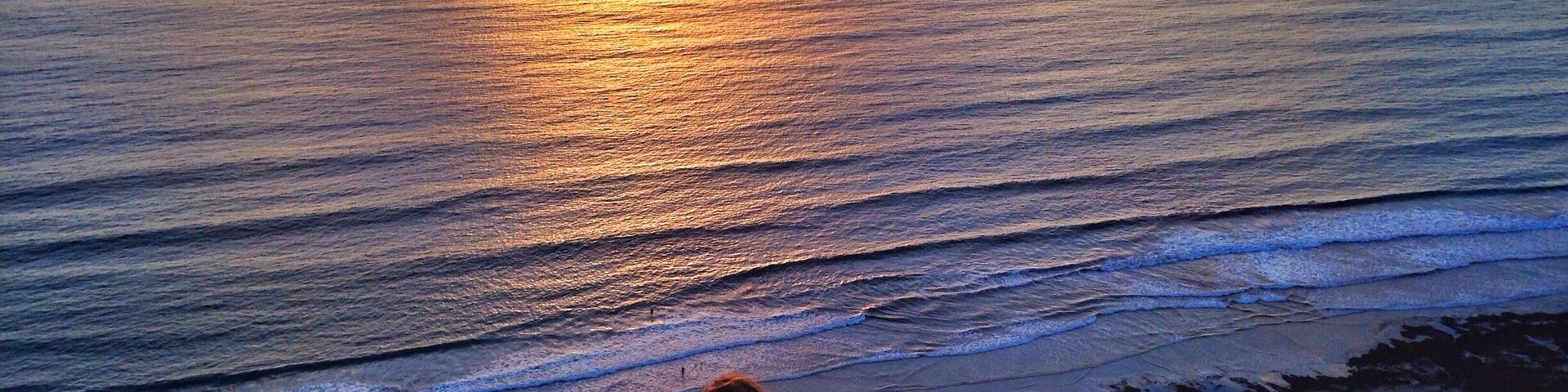The cliffs just across from UC San Diego along the trail of the Scripps coastal reserve provide what I consider to be the best sunset viewing point in San Diego. Oftentimes from the cliffs (which overlook blacks beach to the right and the Scripps pier to the left) I can see dolphins playing near shore, surfers catching waves, or a paraglider floating into the sunset. This place is what summer evenings are all about.
#sandiego #lajolla #endlesssummer #ocean #cliffs
