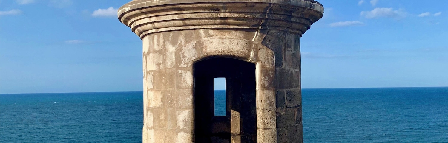 Sentry Box
Sentries stood guard in these observation posts strategically located throughout the fortification and city walls #Culture #PuertoRico #SanJuan #castillodelmorro #bleisure