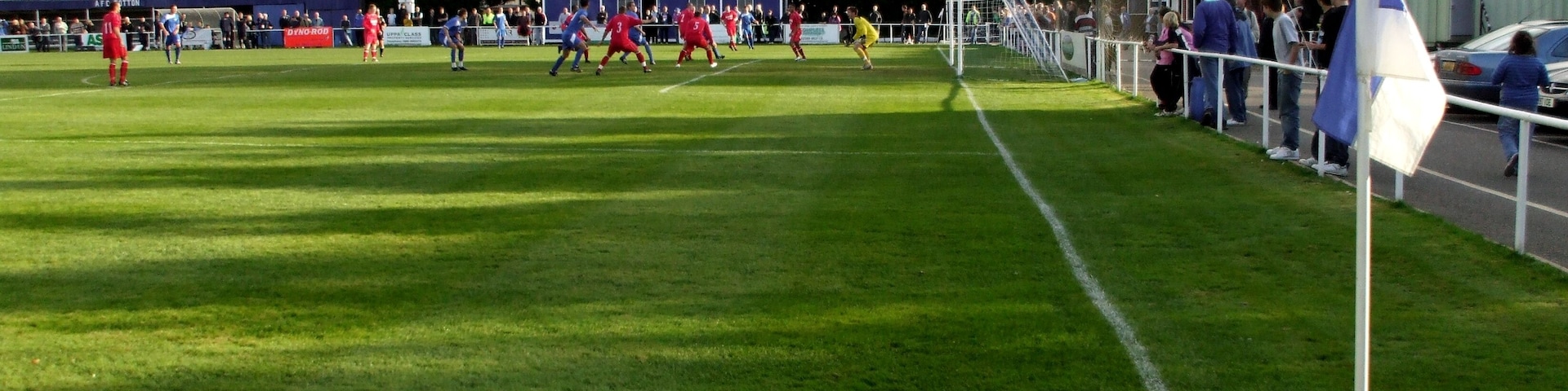 Totton won an exciting game by three goals to two. 8.10.08.
