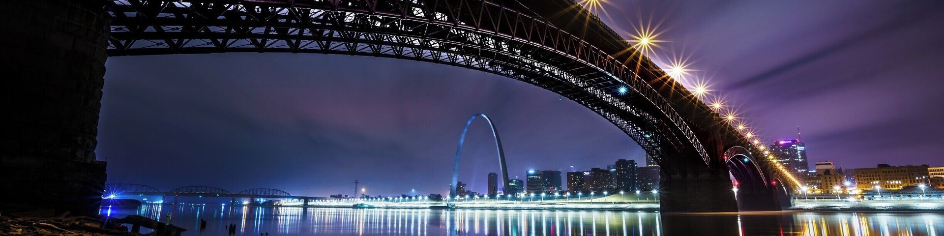 Another photo from around Eads bridge.
#BvsCities