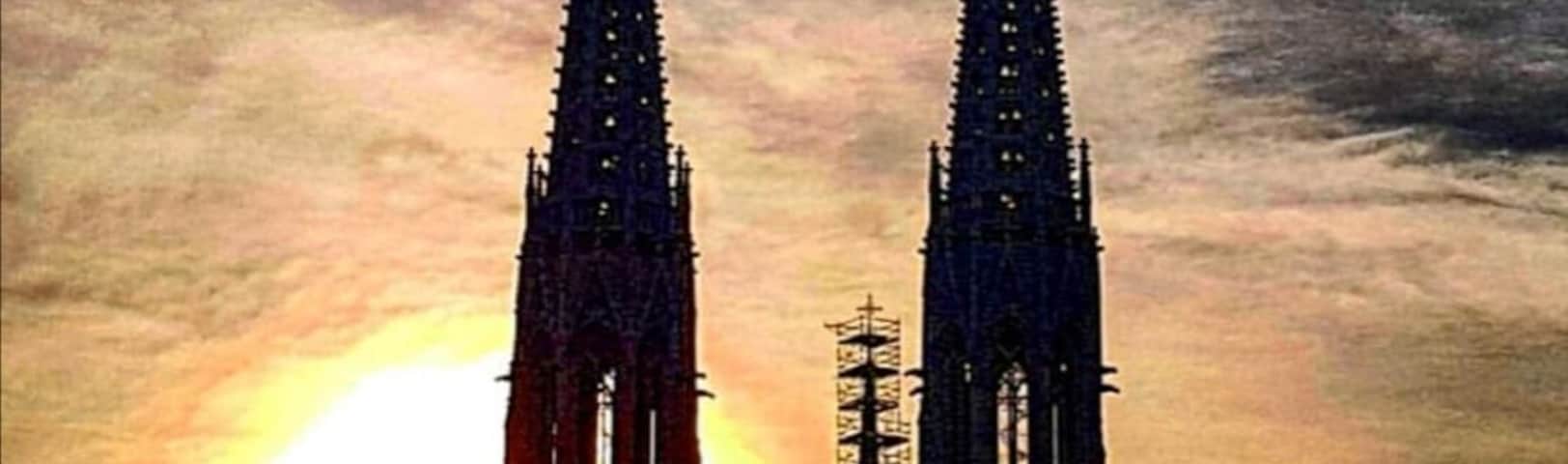 Beautiful sunset behind the gothic splendour of Vienna's Votivkirche