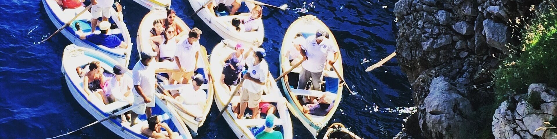Rush hour Italian style - waiting to go into the Blue Grotto on Capri
#green #italy #BVSBlue