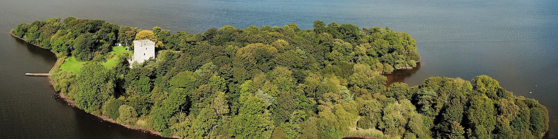 This is a photo of listed building number