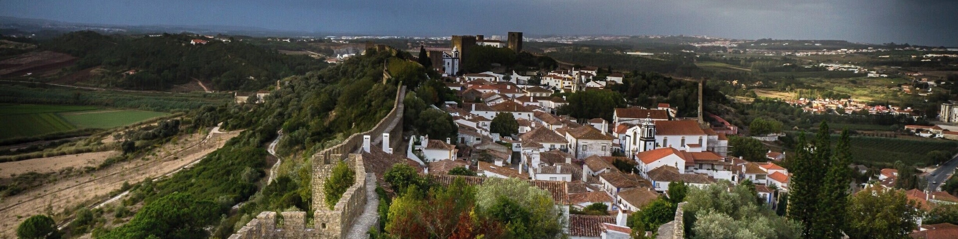 Óbidos is a Portuguese town in the district of Leiria, in the Centre Portuguese region and close to the Atlantic Ocean coast. The name Óbidos comes from the Latin “oppidum”, which means “fortified city”. Definitely a "must see destination" on your next trip to this surprising country.
Find more here http://bit.ly/1NjgnA5