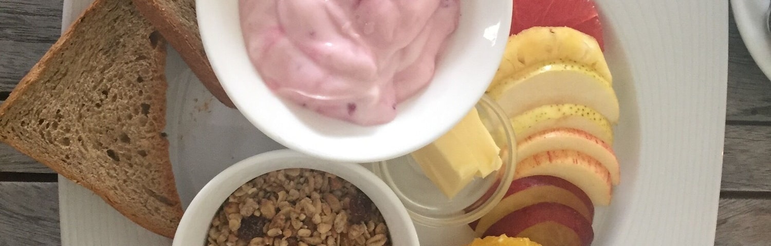 #FoodieFinds
Breakfast for the king !!