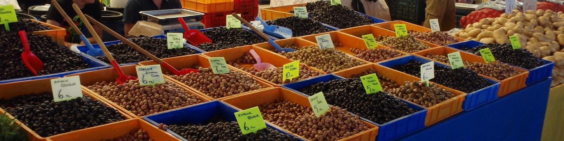 Market day in Sarimsakli #FoodieFinds