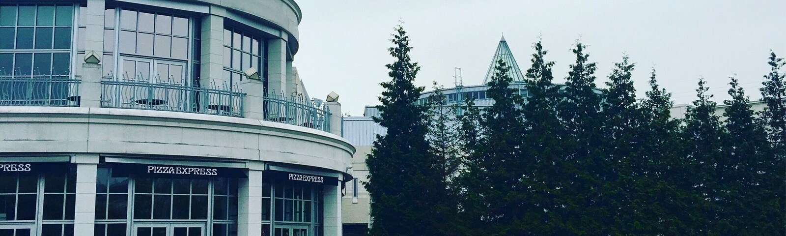 Lake reflection 🌲