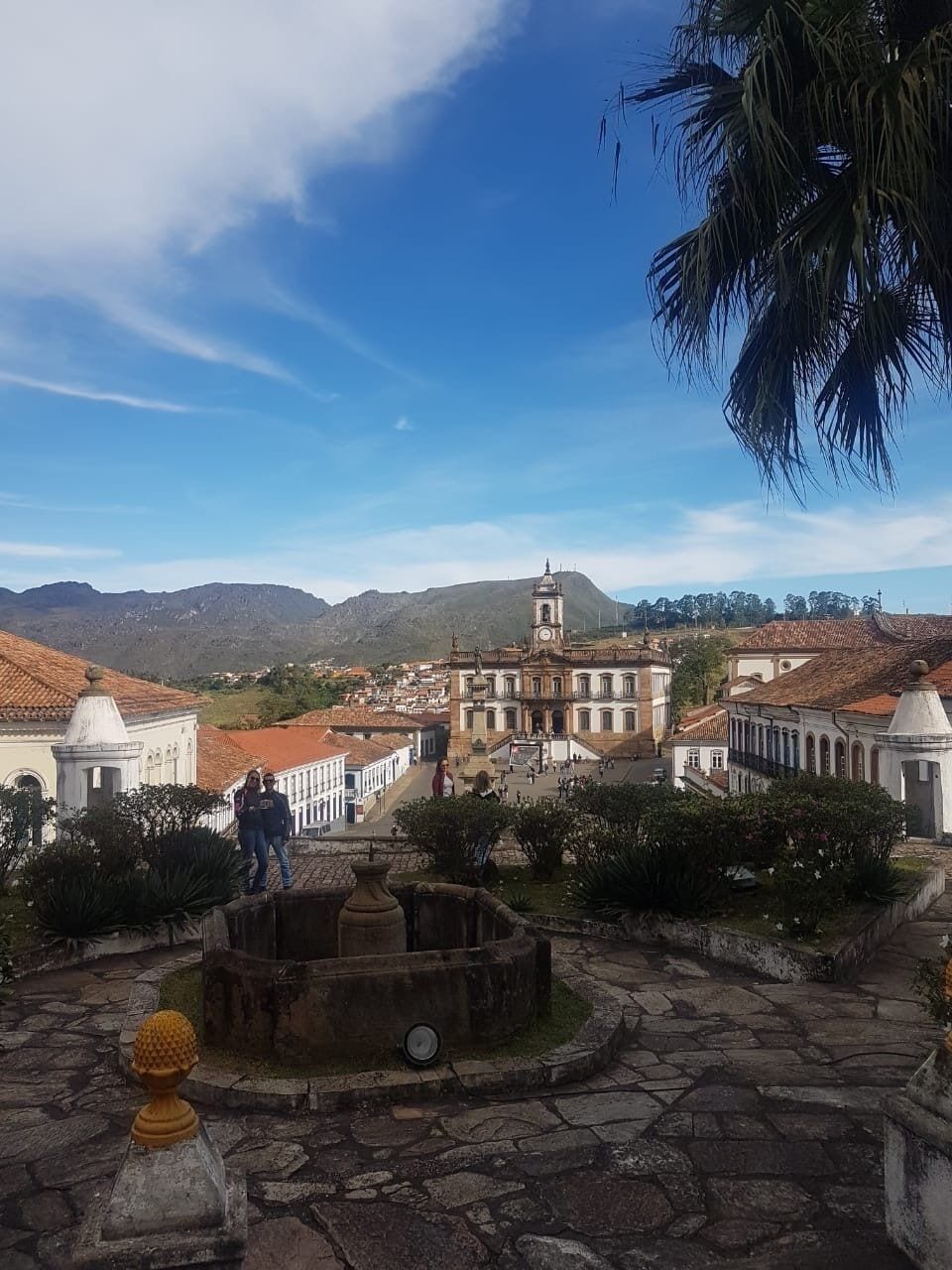 Praça Tiradentes! Lugar cheio de história e lojinhas interessantes 