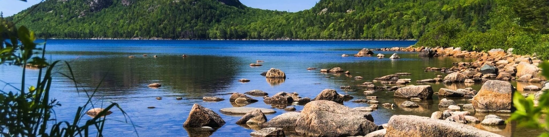 Jordan Pond located in Acadia National Park! A beautiful place that everyone should have on their bucket list to visit!!! #nature