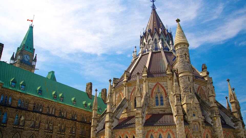 Parliament Hill showing heritage architecture and an administrative buidling