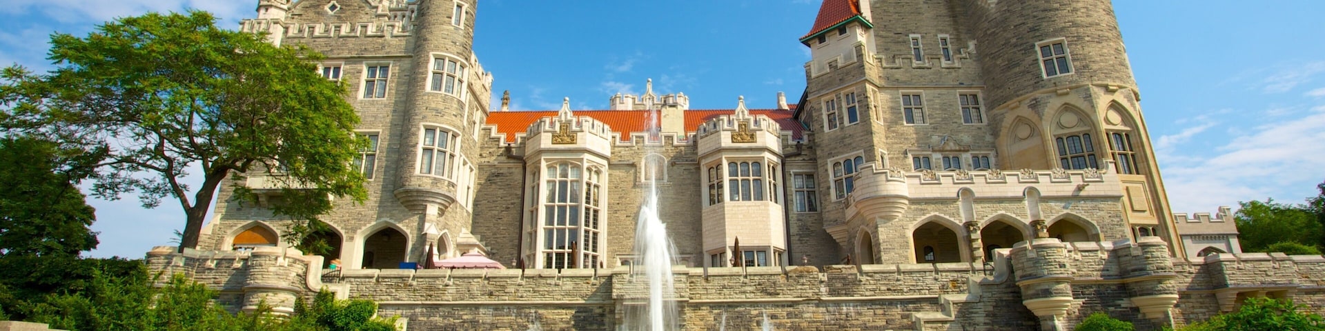 Casa Loma featuring a garden, a castle and heritage elements