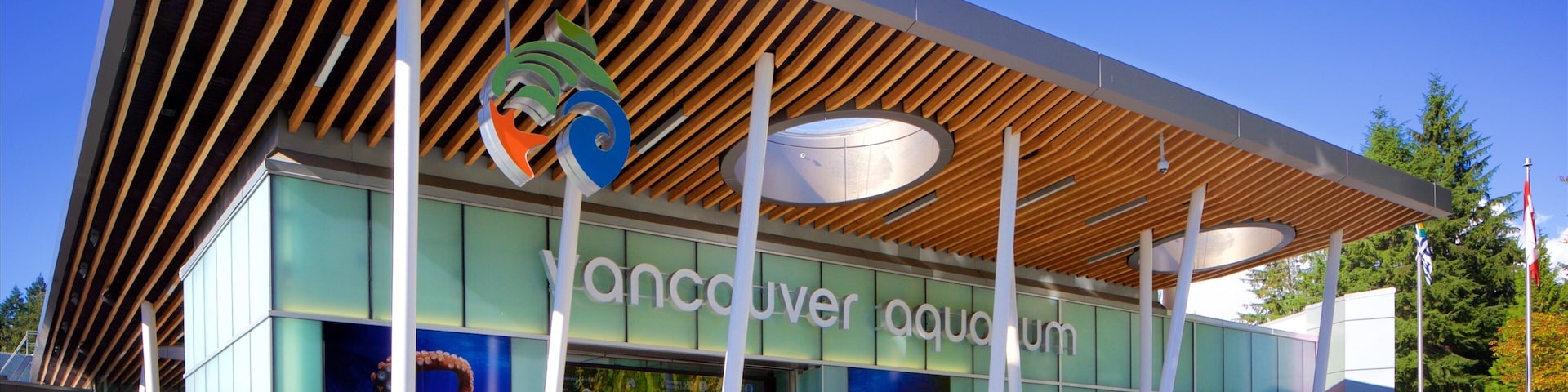 Vancouver Aquarium featuring marine life and signage