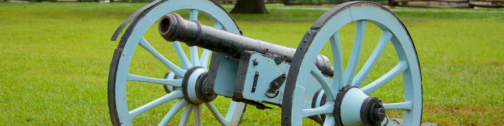 Valley Forge National Historic Park featuring military items, heritage elements and a garden