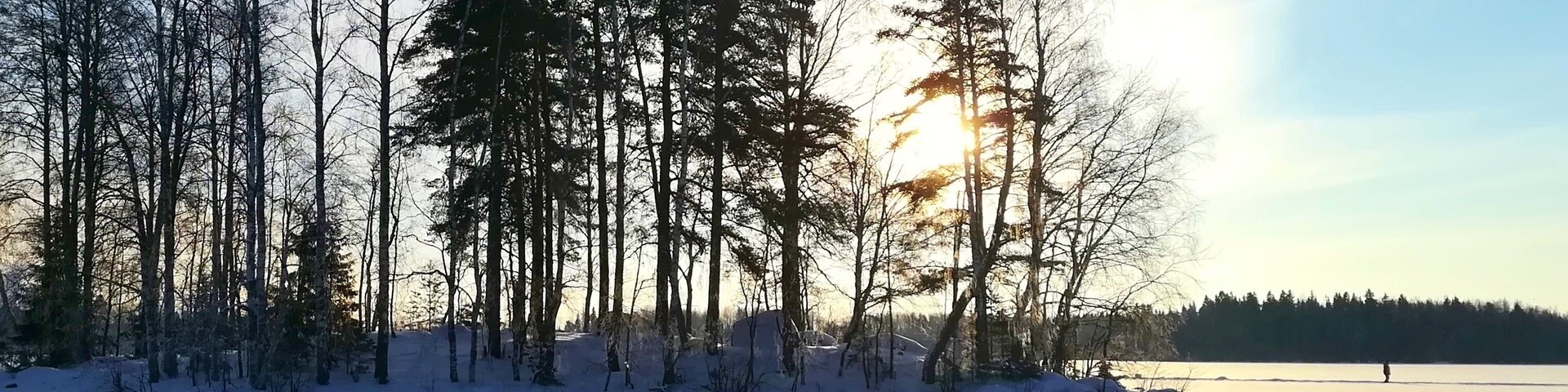 This is islet in midlle of the lake Lotilanjärvi.