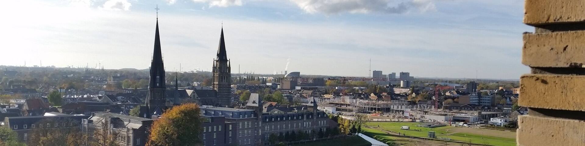 Vanaf de Rosatoren in Sittard zicht naar het centrum.