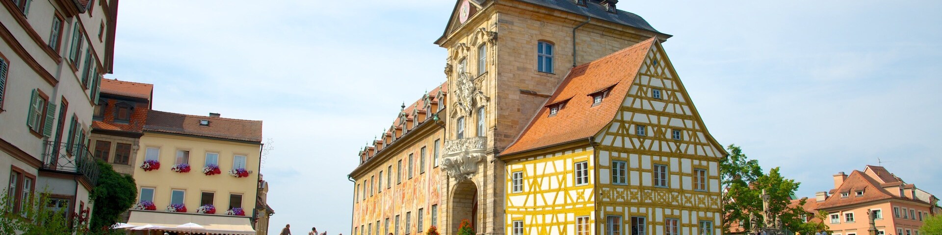 Bamberg showing a bridge, heritage architecture and a small town or village