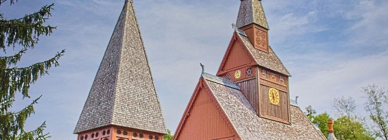 Gustav-Adolf-Stabkirche in Hahnenklee-Bockswiese.
Stave church in Hahnenklee-Bockswiese.