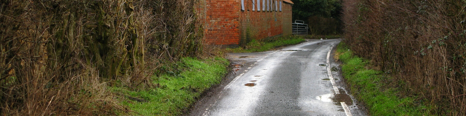 Bad Bargain Lane, Osbaldwick. Approaching Apple Tree Farm.
