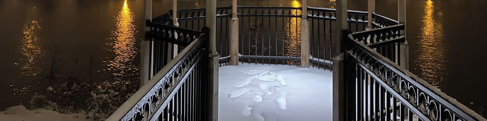 Huroc Park- first snowfall @Huron River